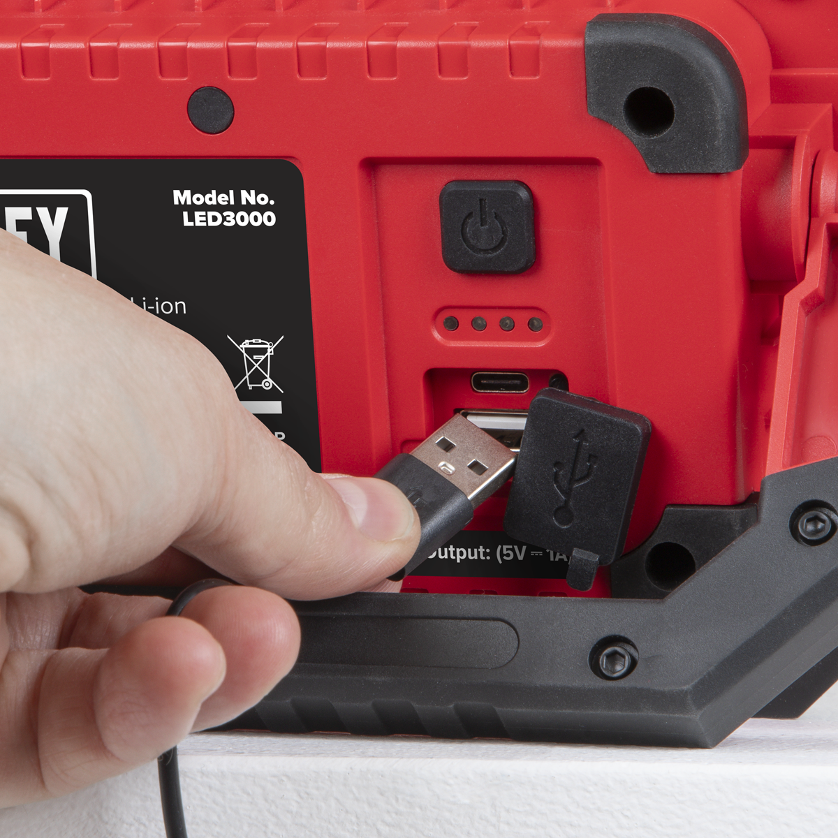 Sealey LED3000 Rechargeable Portable Floodlight & Power Bank 30W COB L